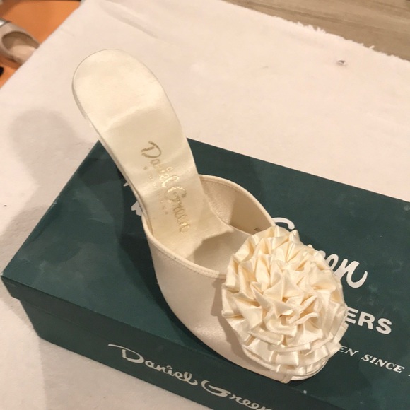 Daniel Green | Shoes | Vintage 984 Nib Daniel Green Monique White Satin ...